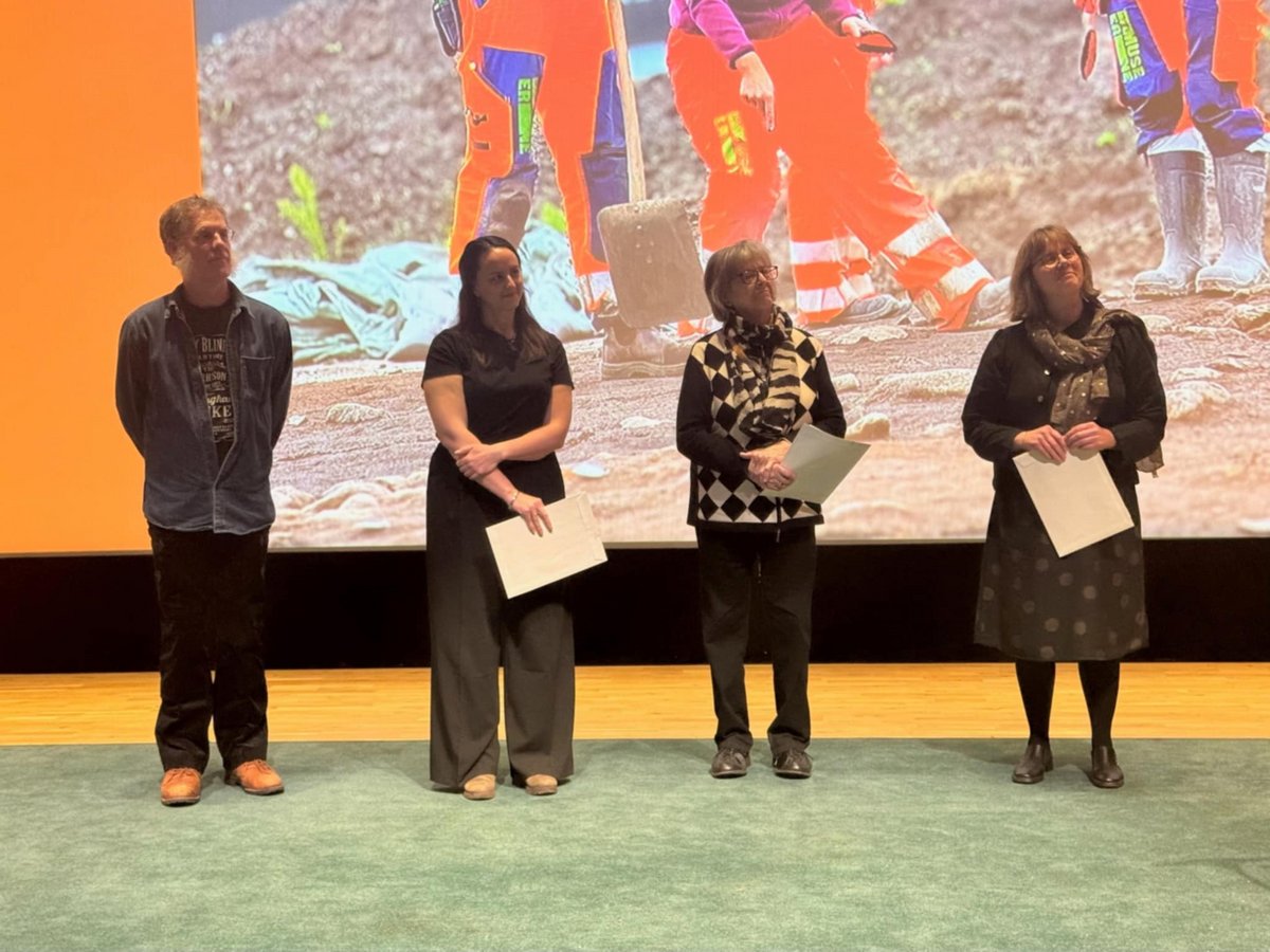 Sarah Croix receives the Stine Wiell award from the Royal Nordic ...